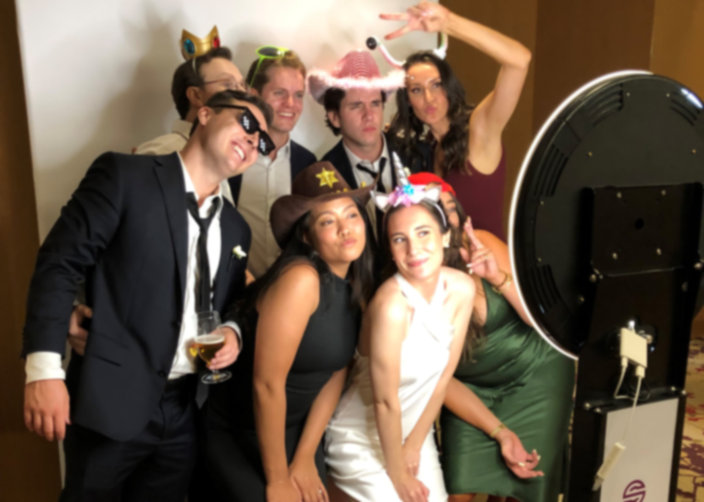 5 Reasons To Book Our Photo Booth For Your Event!